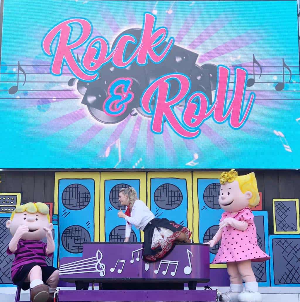 Ultimate Guide To Knott's Peanuts Celebration With Kids - SoCal Field Trips